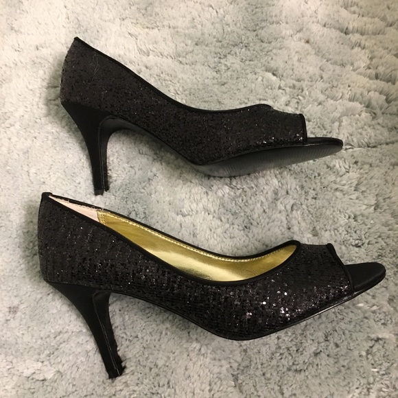 Nina | Shoes | Womens Black Peep Toe Evening Shoes Size 65m O | Poshmark
